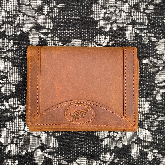 Red Wing Shoes | Bags | Red Wing Leather Brown Trifold Wallet 9657 ...